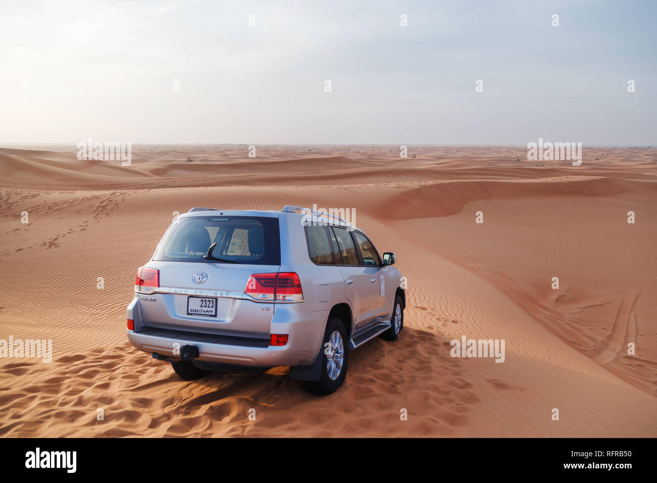 Toyota land cruiser desert hi-res stock photography and images - Alamy