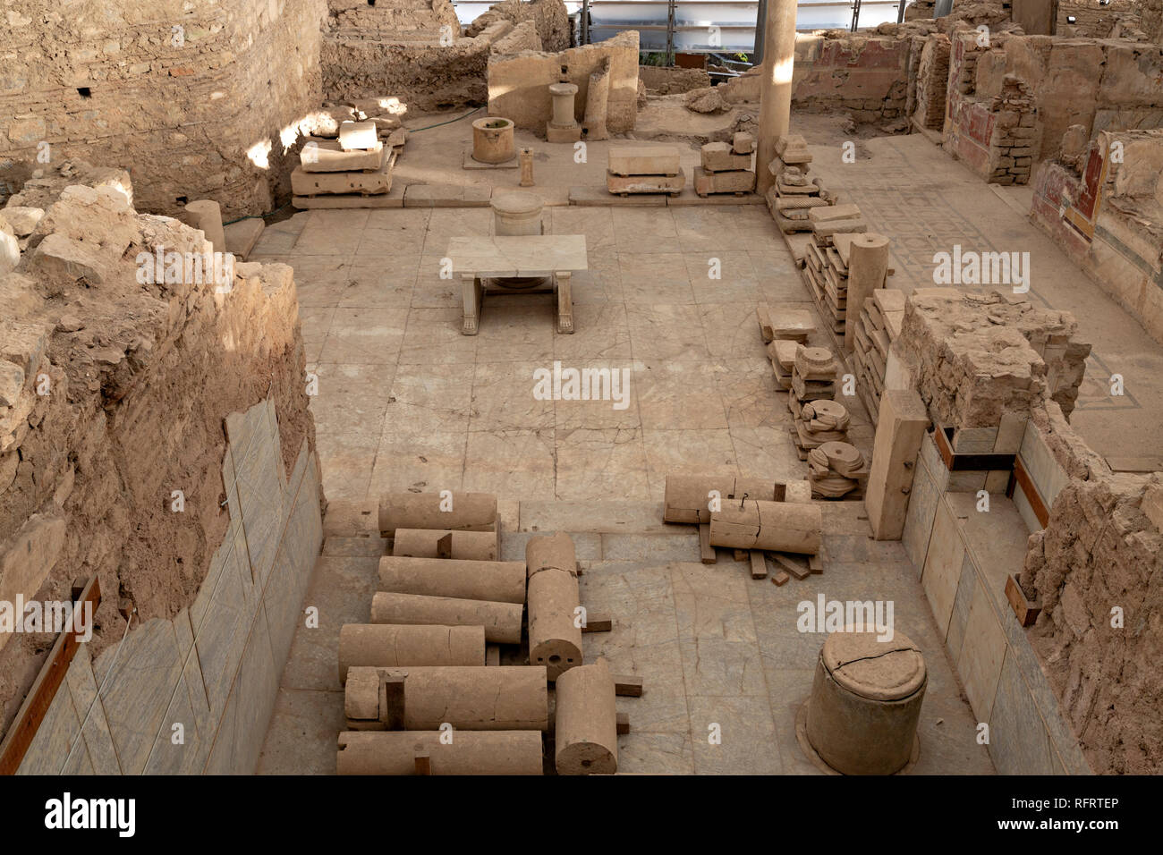 Ancient roman house drawing hi-res stock photography and images - Alamy