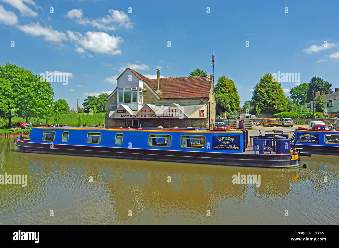 Lower wharf hi-res stock photography and images - Alamy