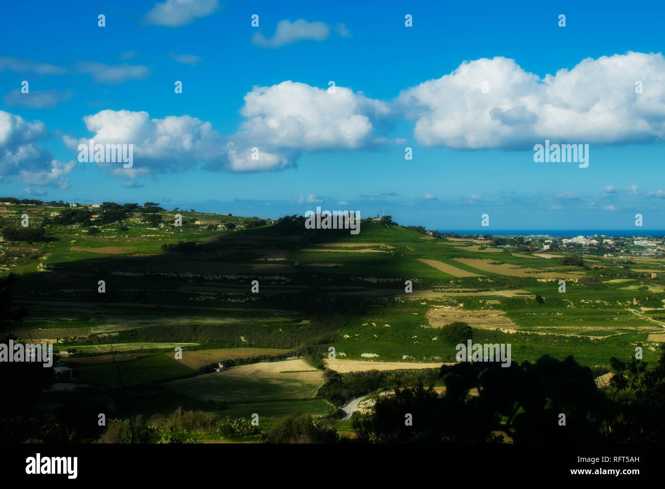 Shadows over valleys hi-res stock photography and images - Alamy