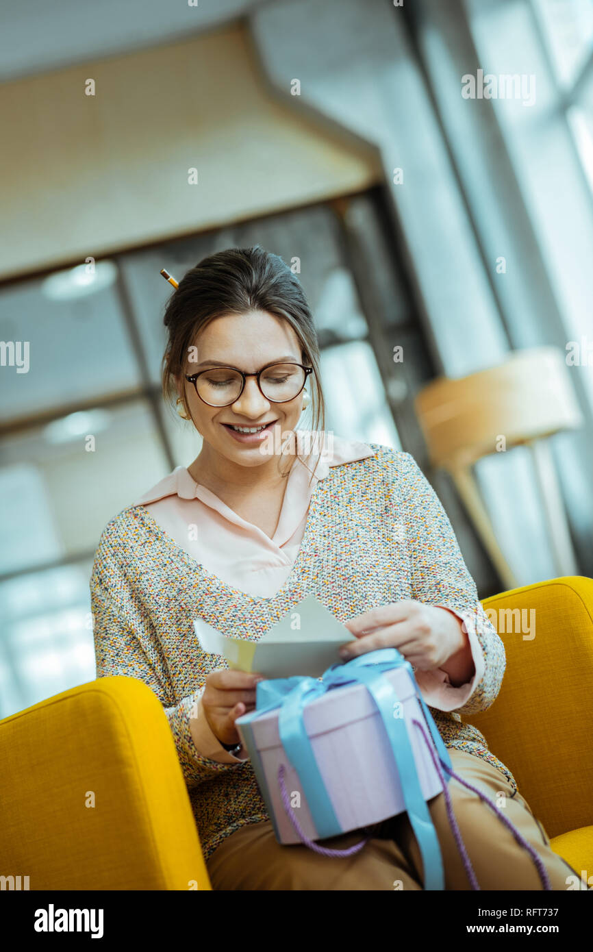 Present receive hi-res stock photography and images - Alamy
