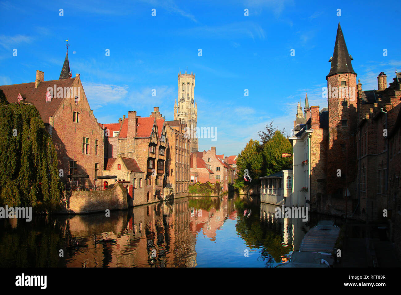 Rosary Quay, Bruges, UNESCO World Heritage Site, Flemish Region, West ...