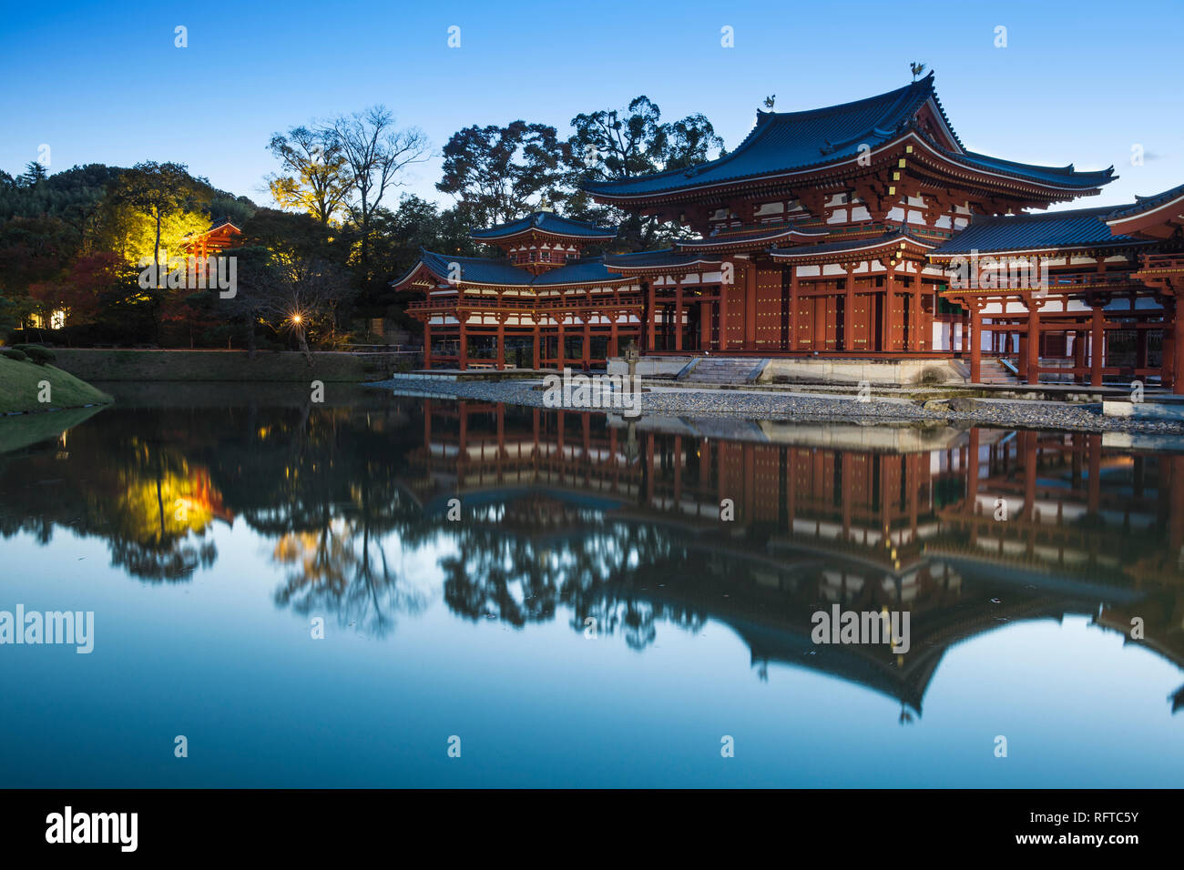 Byodoin (Byodo-in) Temple, UNESCO World Heritage Site, Kyoto, Japan ...