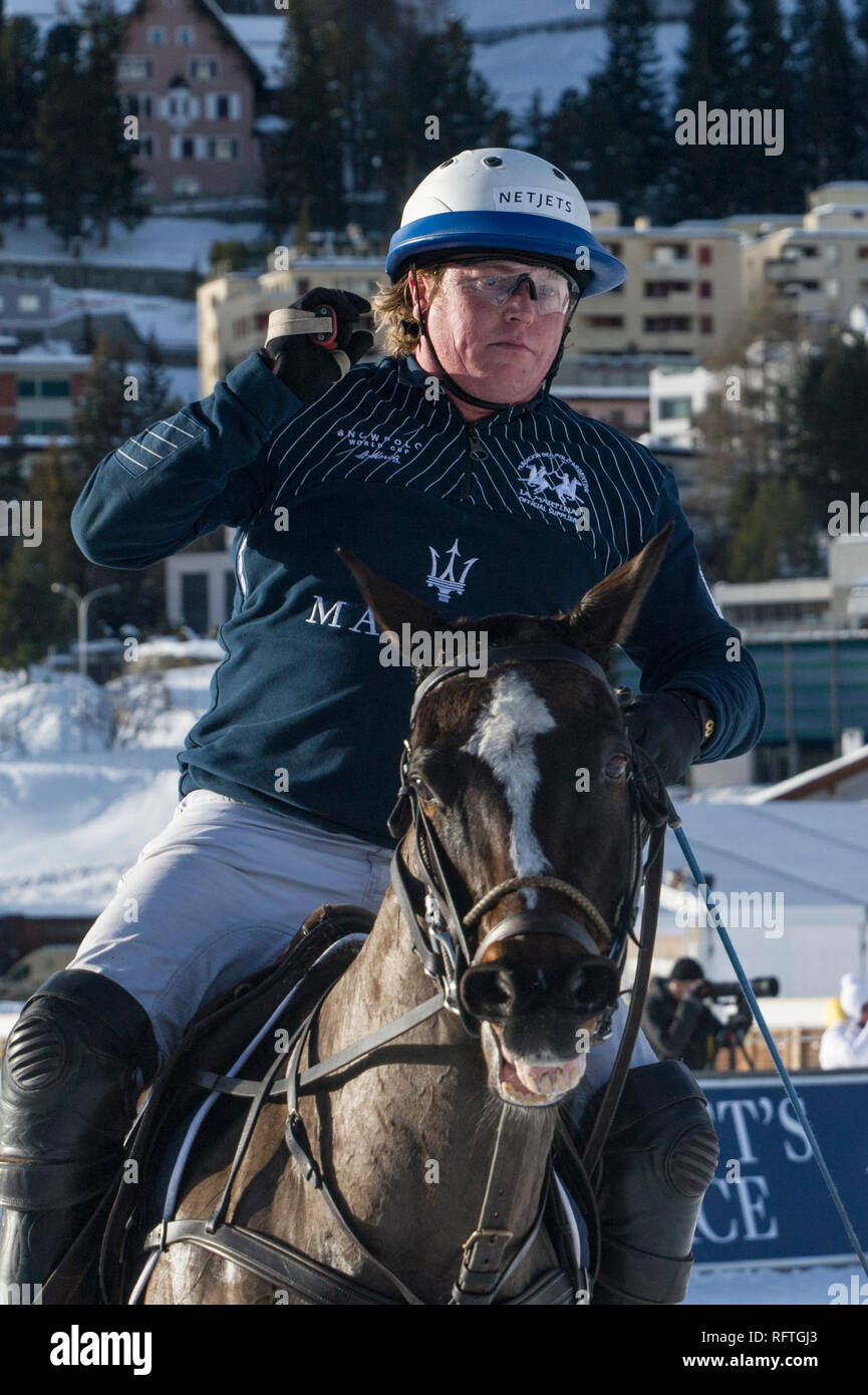 Cartier trophy hi-res stock photography and images - Alamy