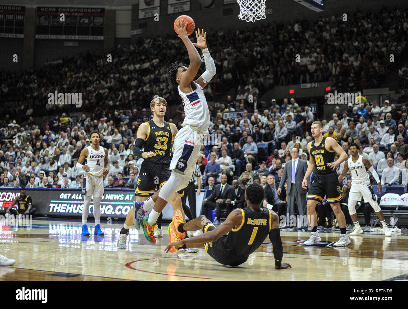 Storrs, Connecticut, USA. 26th Jan, 2019. Josh Carlton (25) of the ...