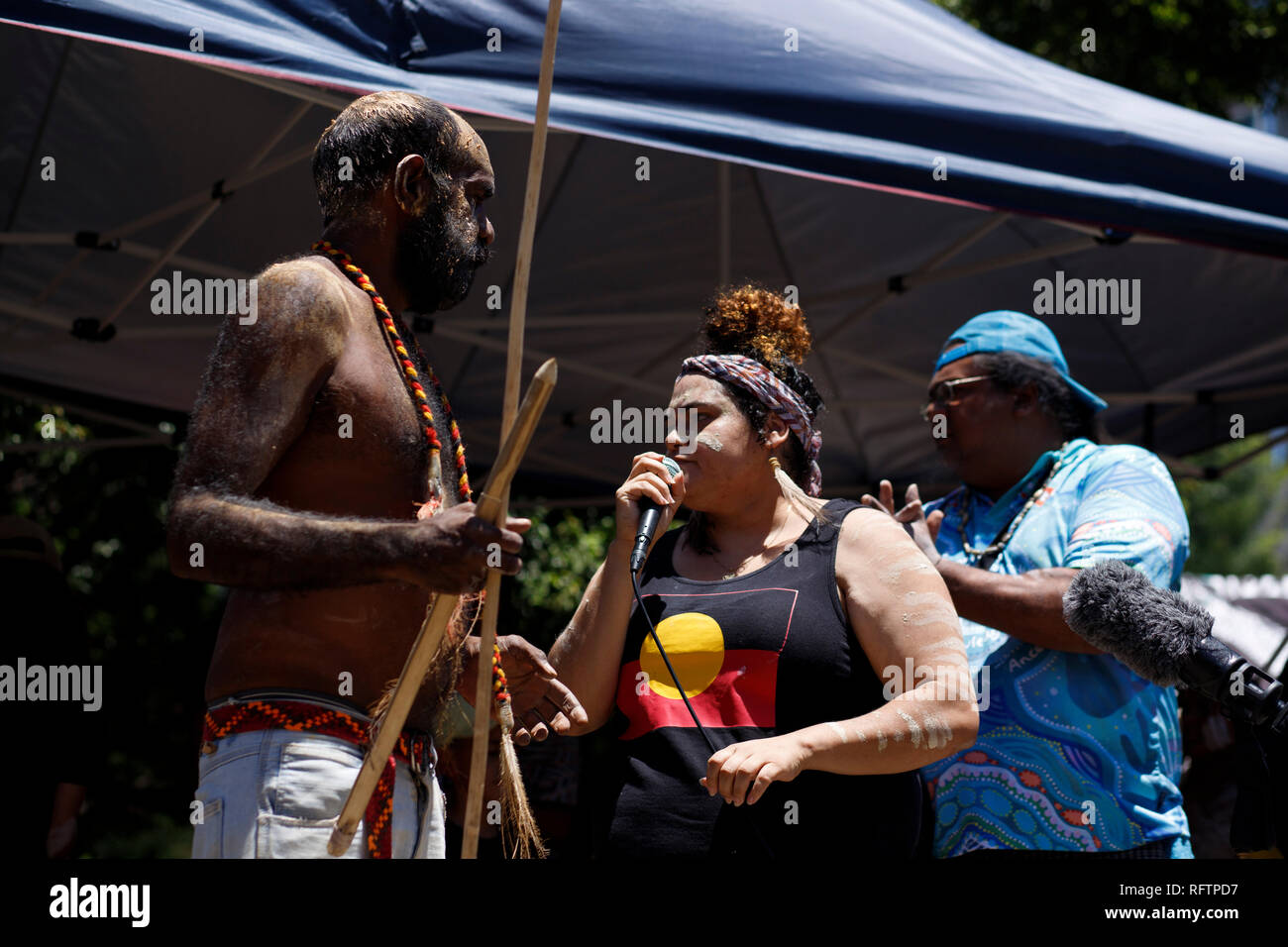 Indigenous australian hi-res stock photography and images - Alamy