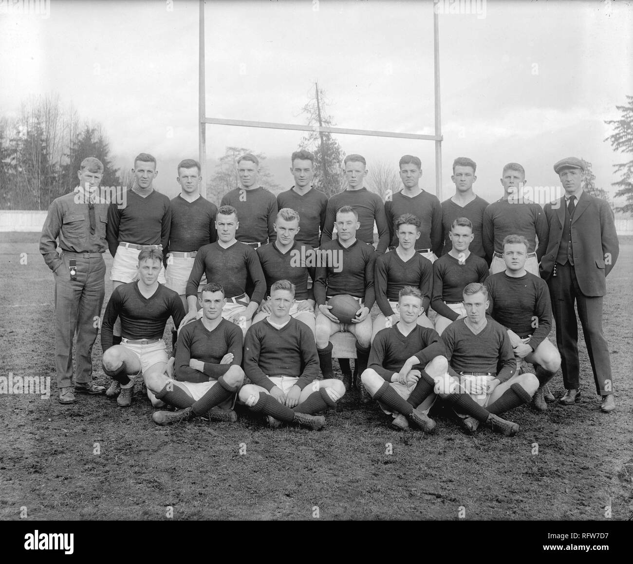 Male rugby player Black and White Stock Photos & Images - Alamy
