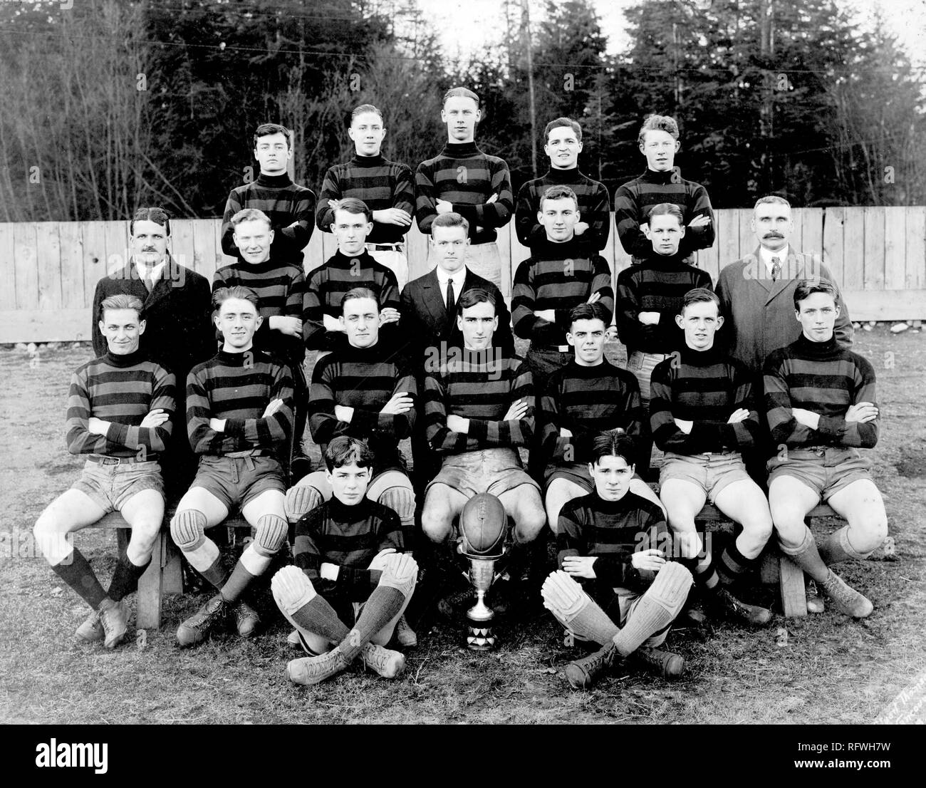 Inter high school hi-res stock photography and images - Alamy