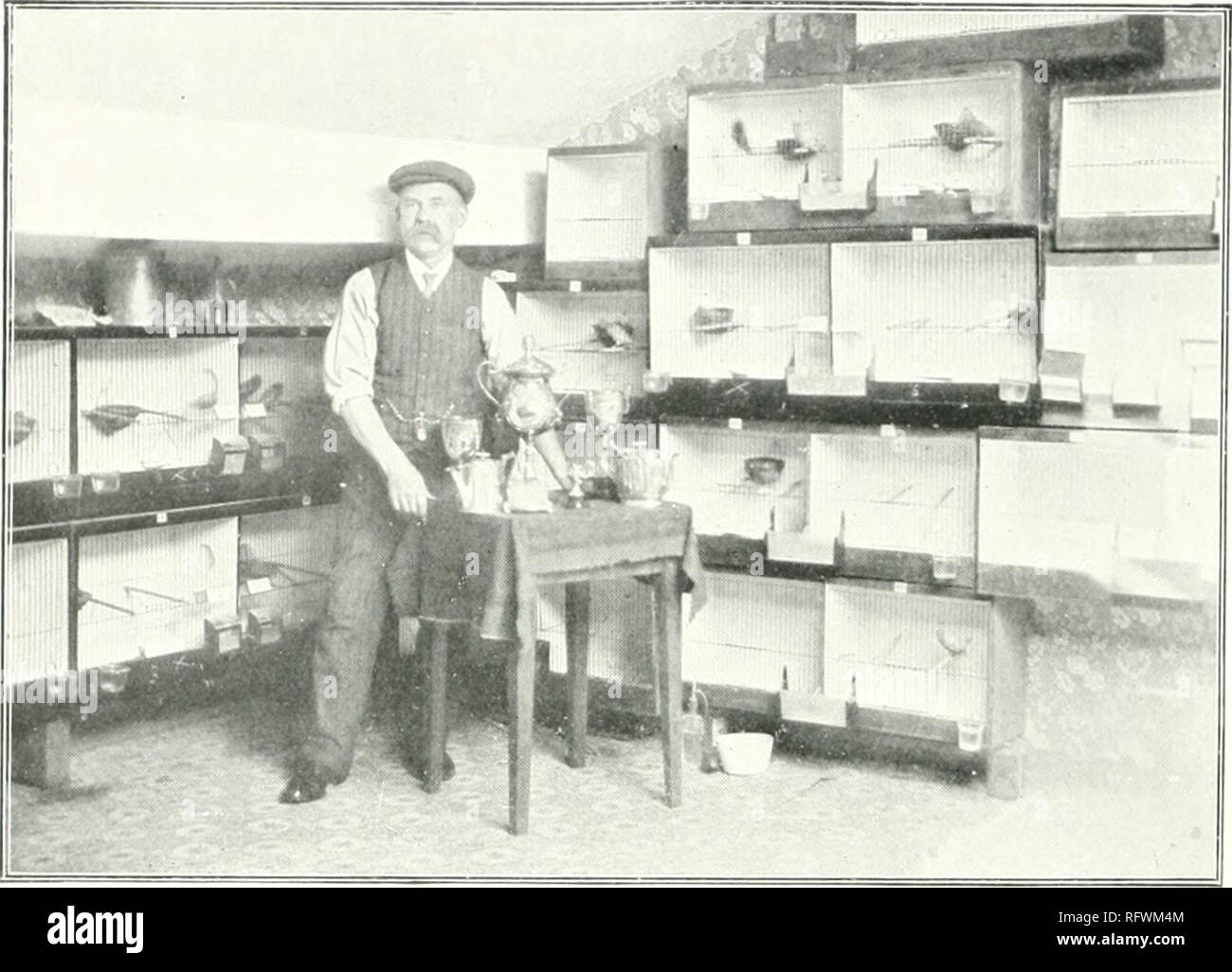 Hre tribe hi-res stock photography and images - Alamy