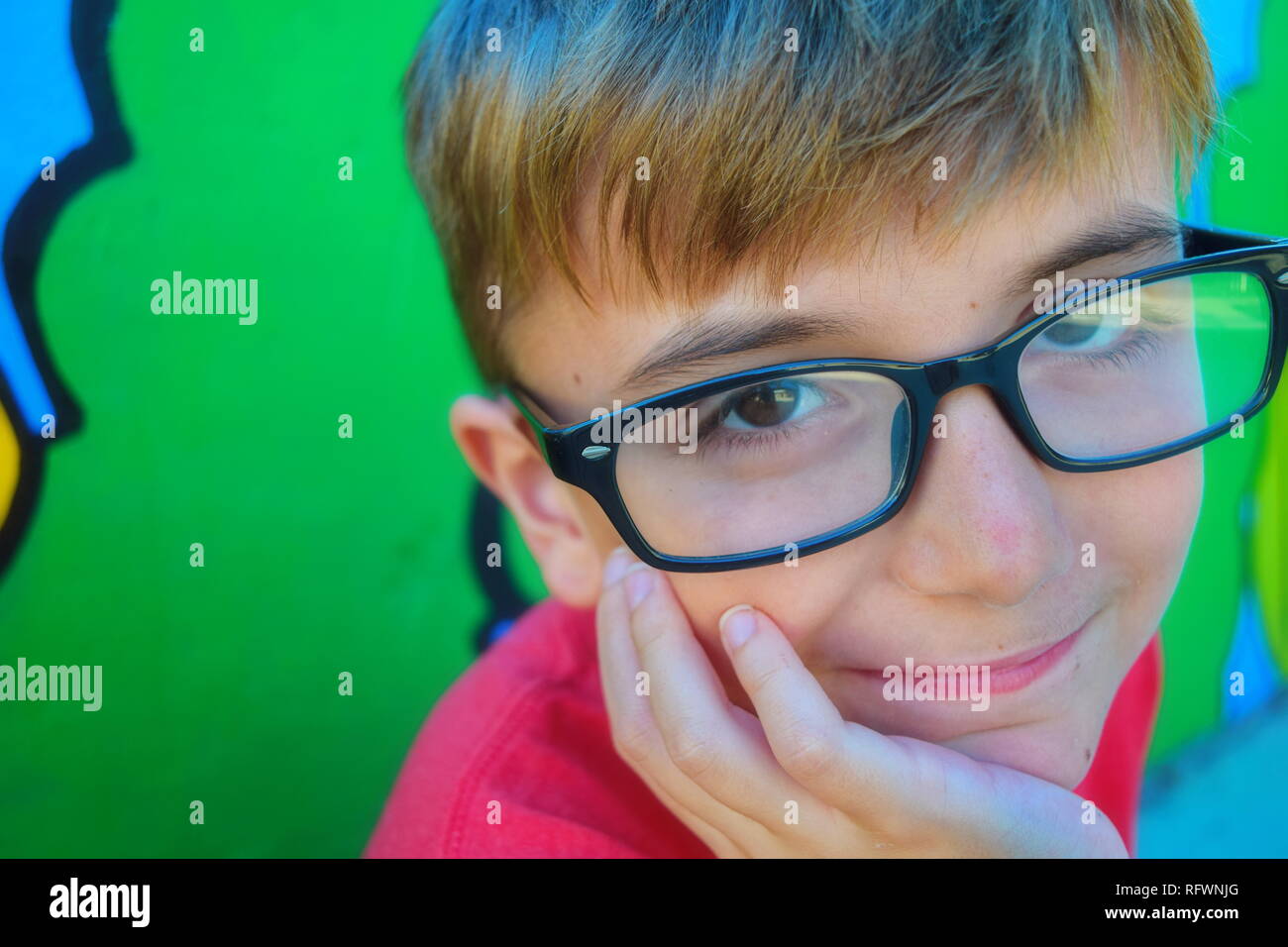 Boy thinking face expression hi-res stock photography and images - Alamy