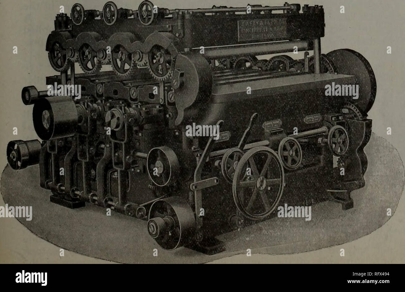 Longitudinal mounted engine hi-res stock photography and images - Alamy