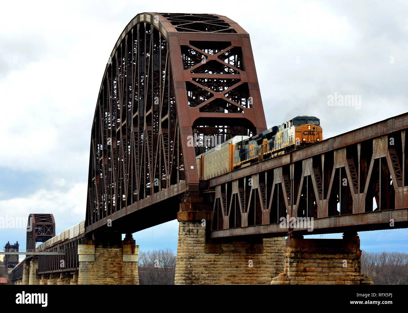Csx railroad bridge hi-res stock photography and images - Alamy