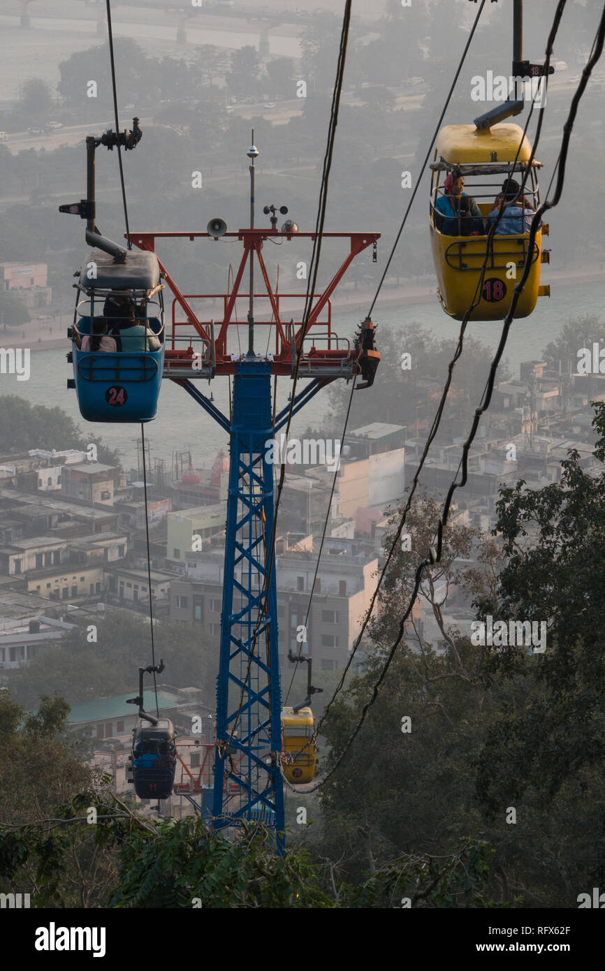 Cablecar tower hi-res stock photography and images - Alamy