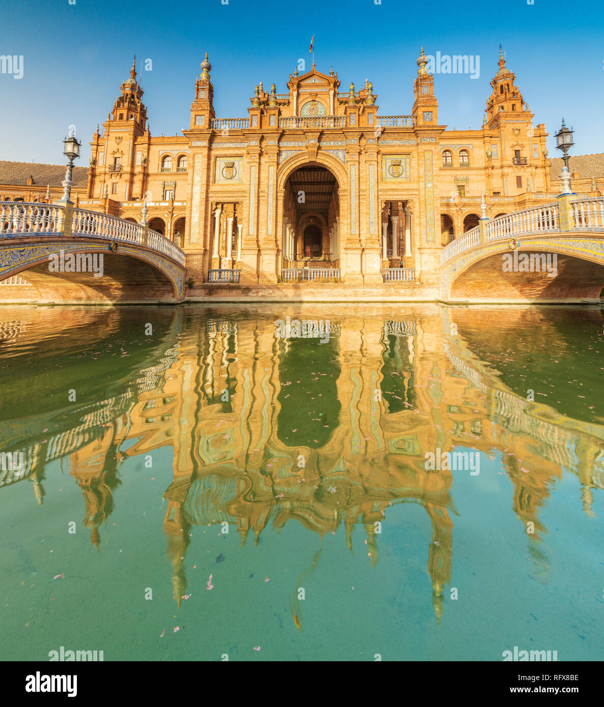 Neo mudejar style hi-res stock photography and images - Alamy