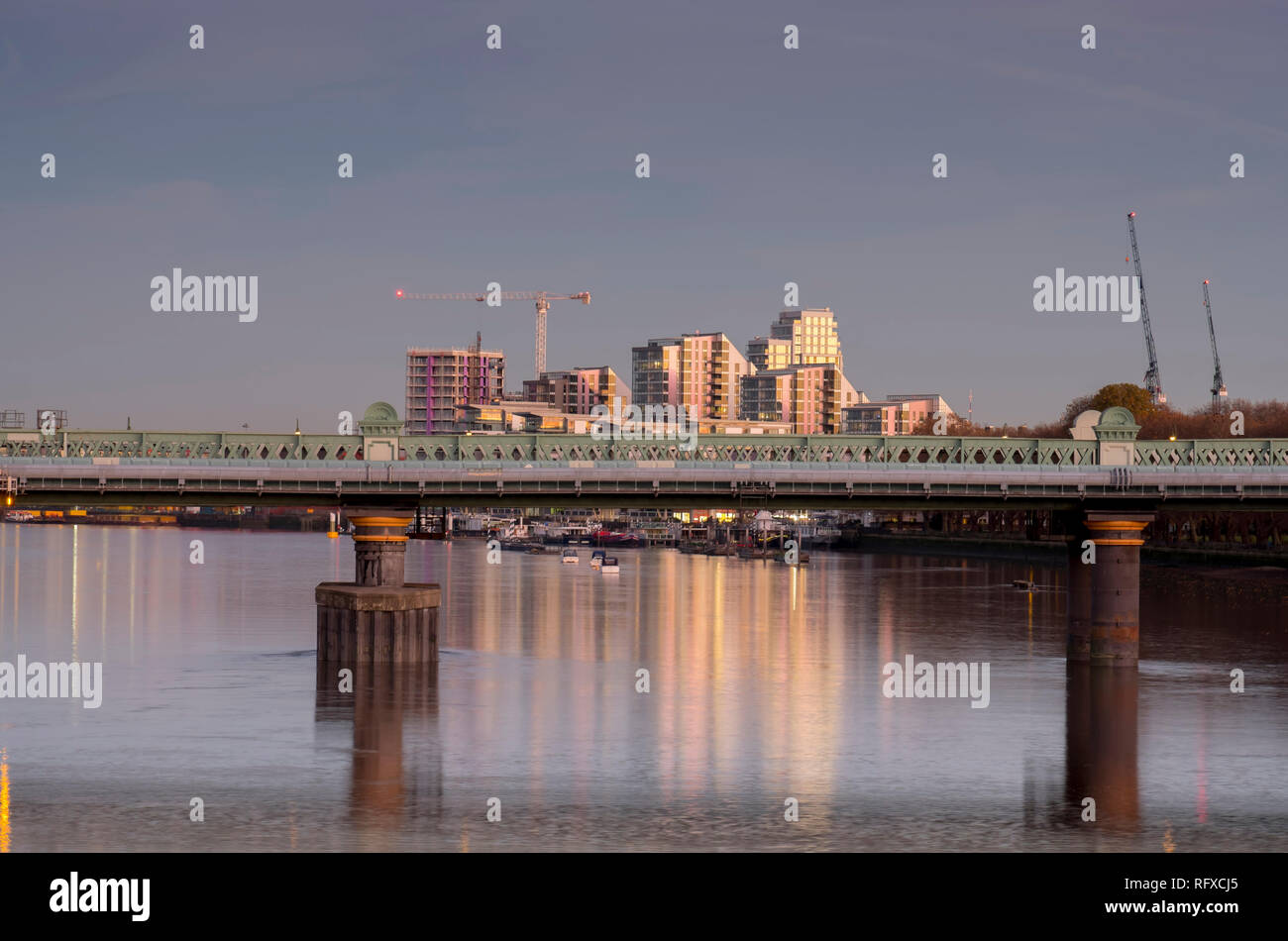 Putney village hi-res stock photography and images - Alamy