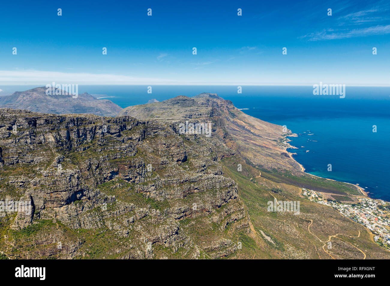 View from top of Table Mountain in Cape Town Stock Photo - Alamy