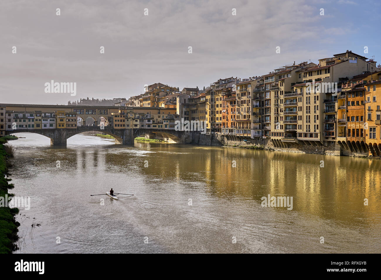 the famous bridge Ponte Vecchio of Florence, Italy Stock Photo - Alamy