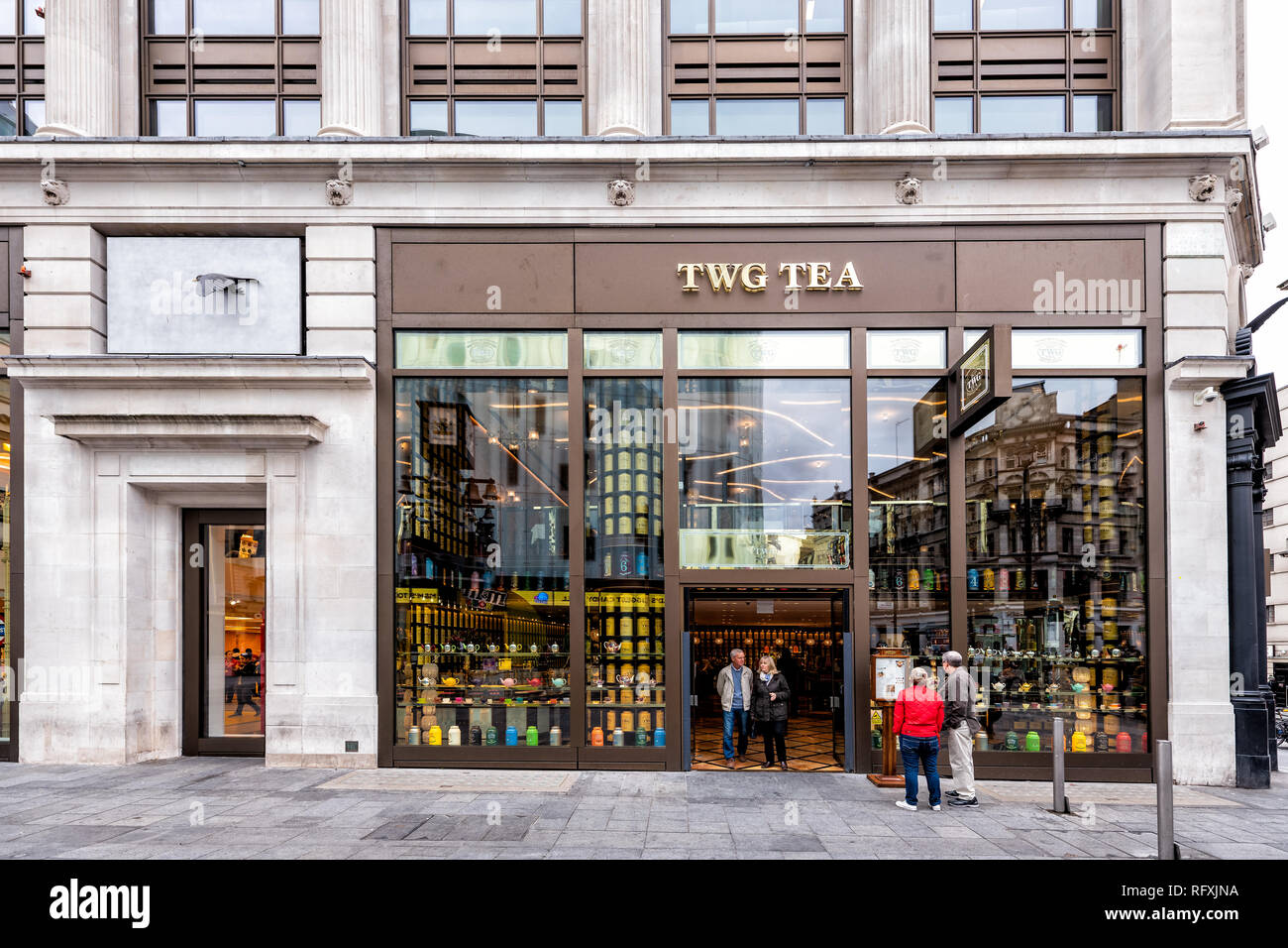 Twg tea hi-res stock photography and images - Alamy