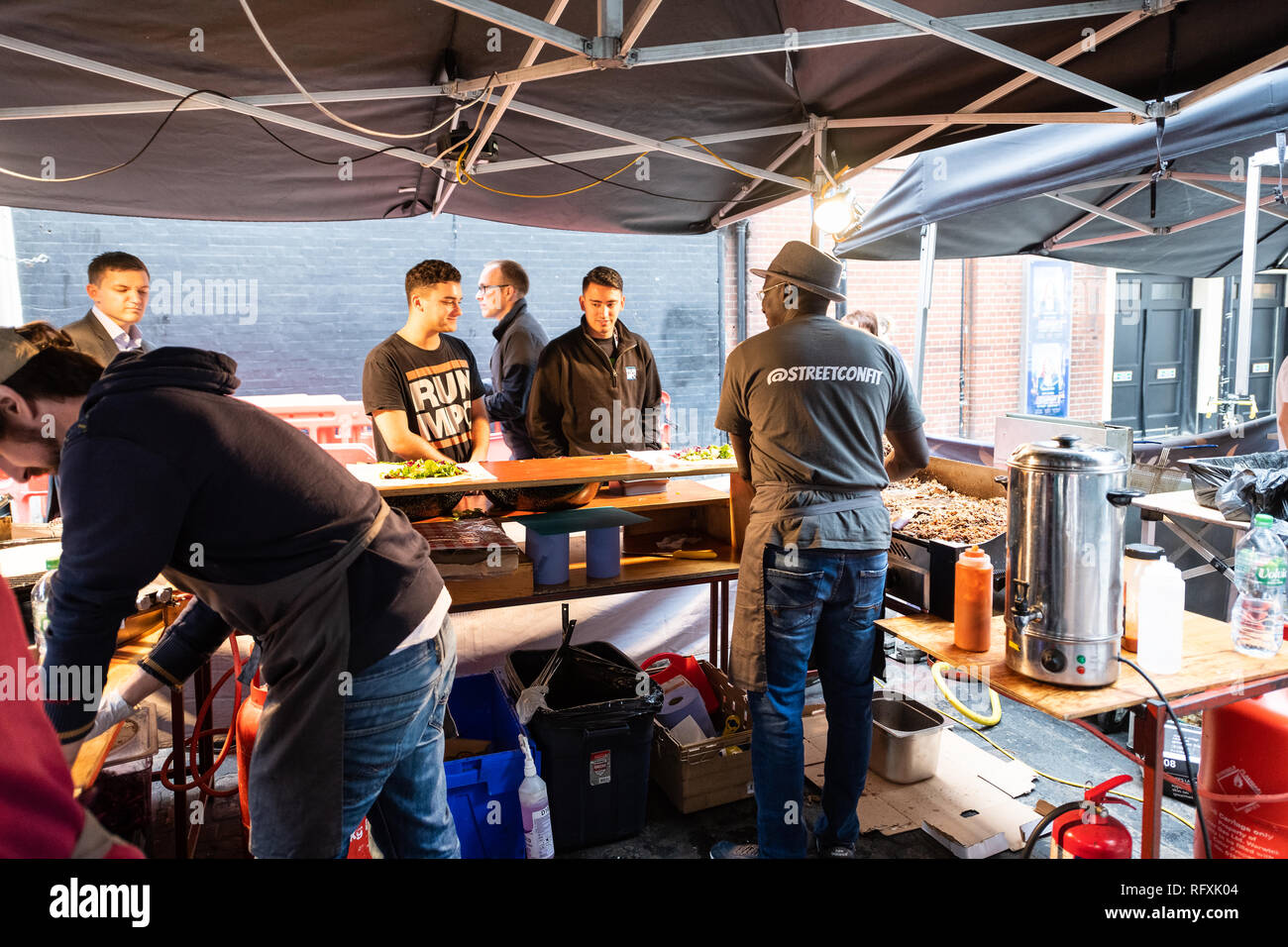 Restaurant Queue London High Resolution Stock Photography and Images ...