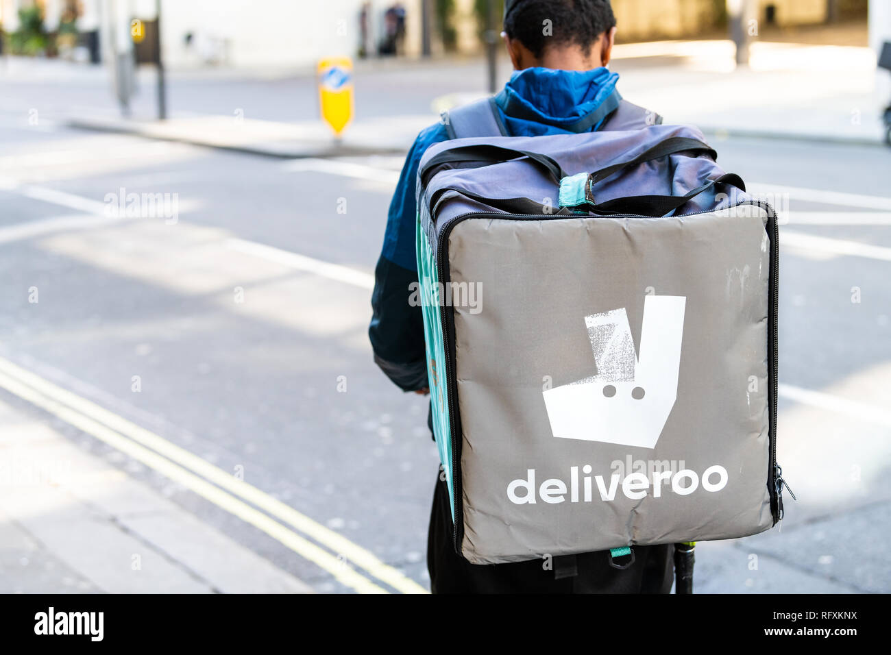 Deliveroo sign hi-res stock photography and images - Alamy