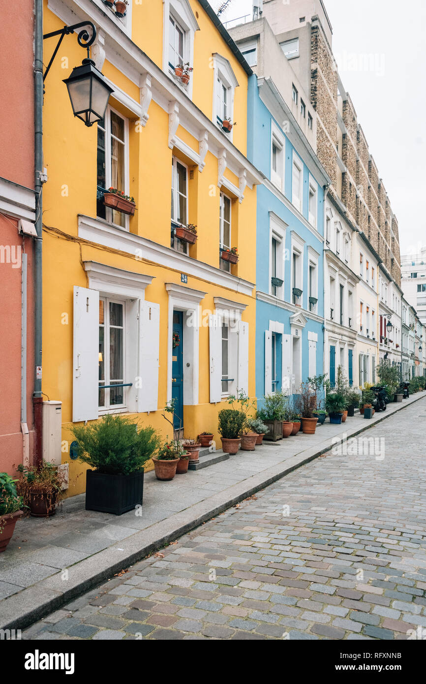 Colorful houses along Rue Cremieux in Paris, France Stock Photo - Alamy