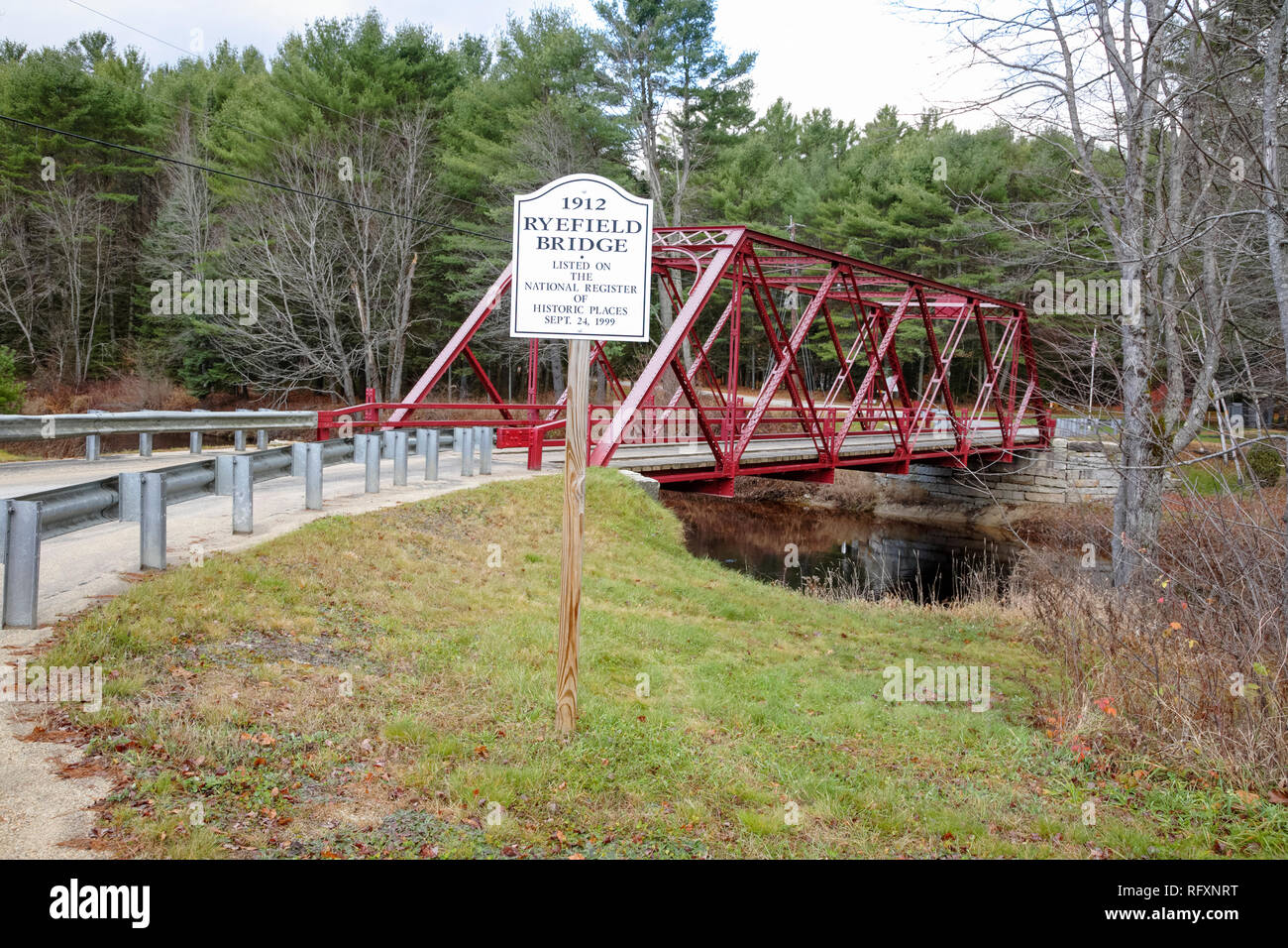Warren truss structure hi-res stock photography and images - Alamy