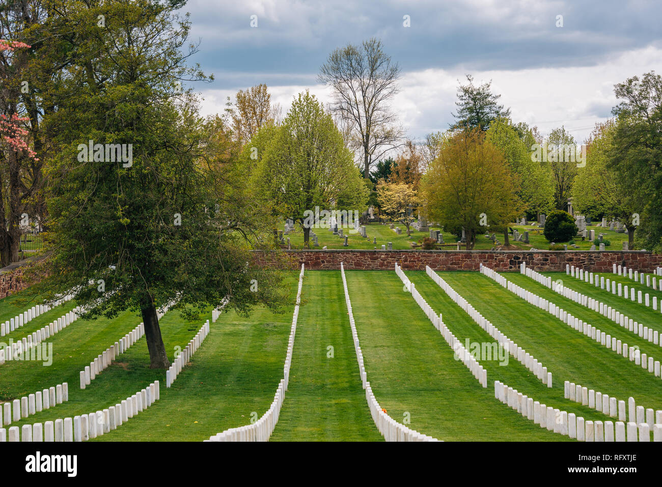 Alexandria national cemetery hi-res stock photography and images - Alamy