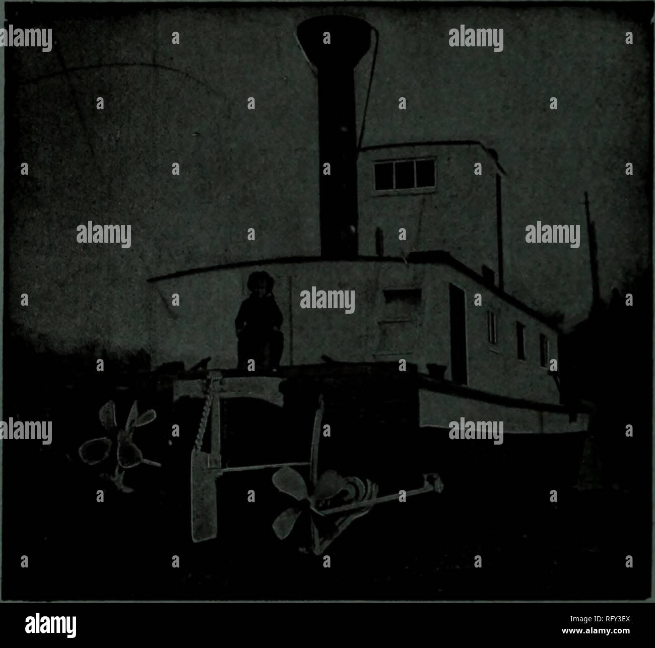 Traction engine 1919 hi-res stock photography and images - Alamy