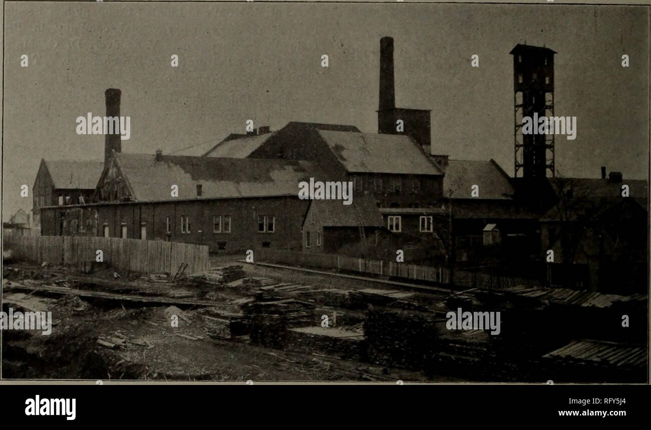 Digester tanks in water hi-res stock photography and images - Alamy