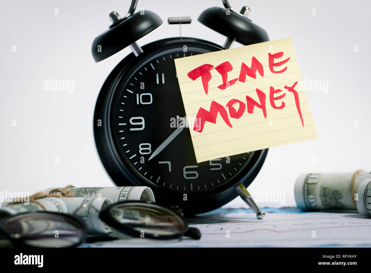 Chart clock hi-res stock photography and images - Alamy