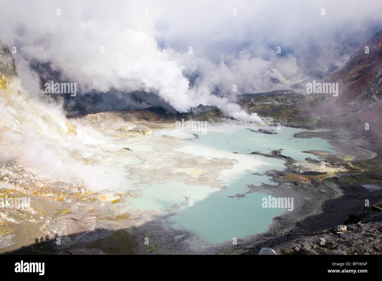 The active volcano of White Island releases pressure as it vents hot ...