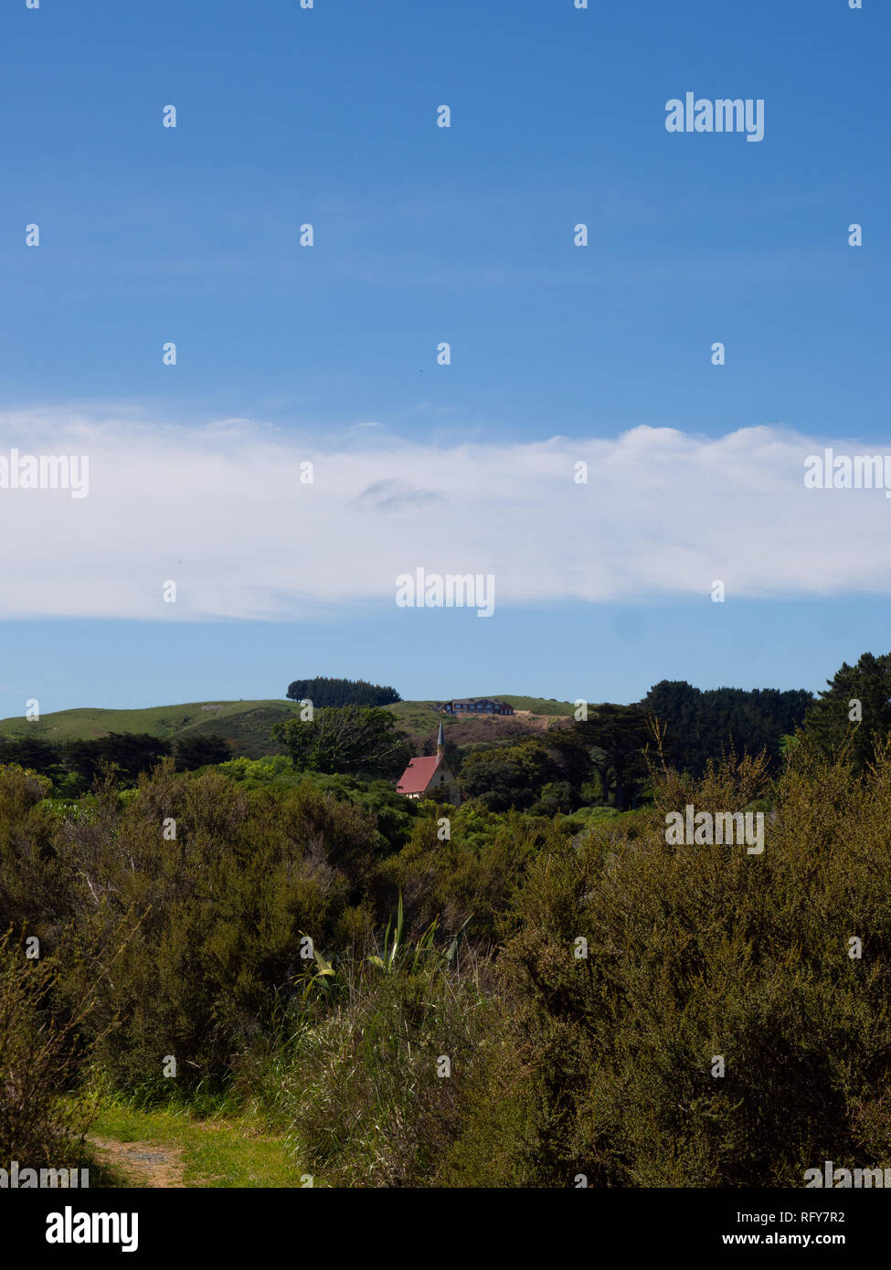 Summers day with blue sky and white clouds hi-res stock photography and ...