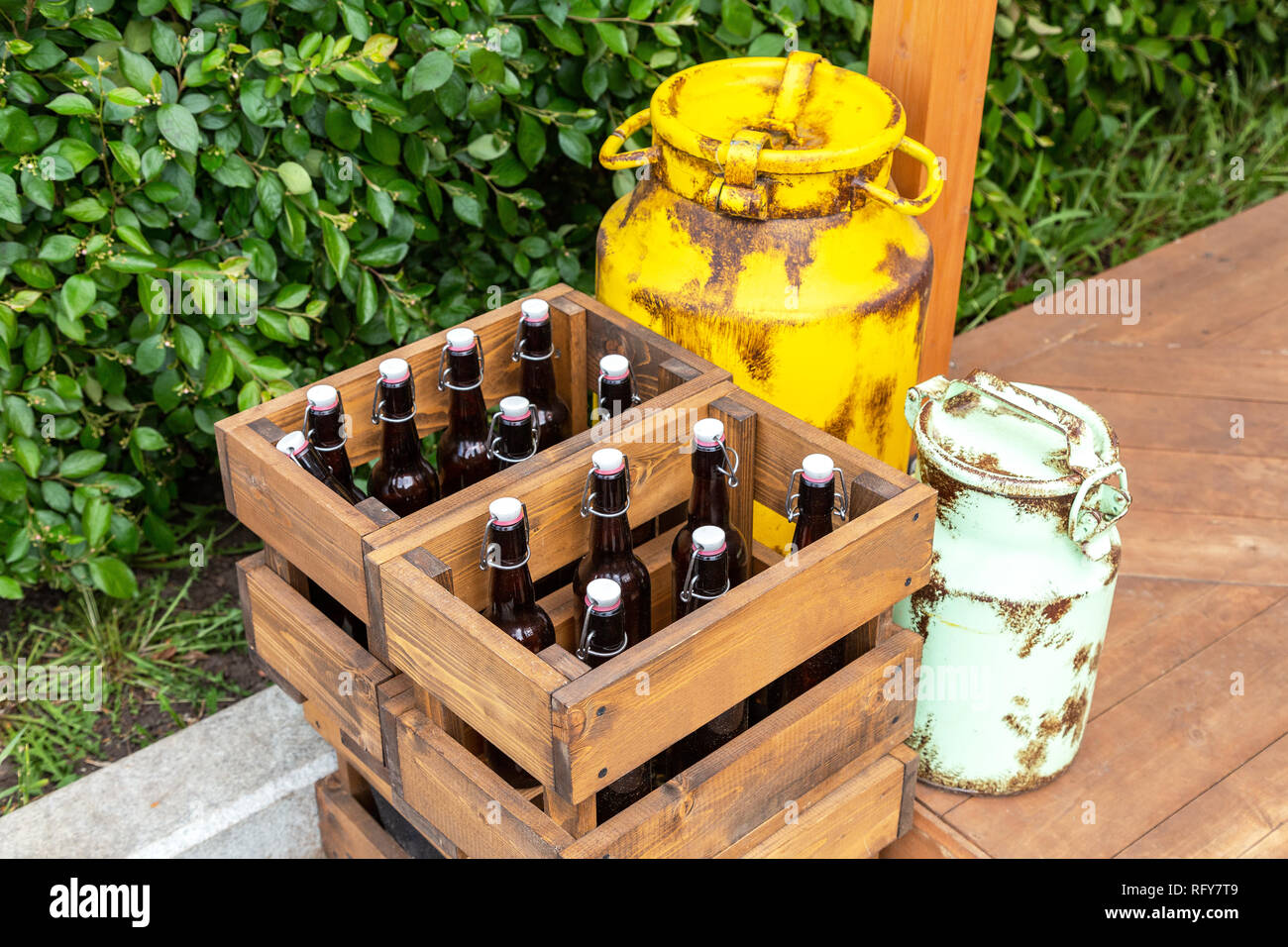 Vintage wooden boxes with craft beer bottles and metal cans Stock Photo ...