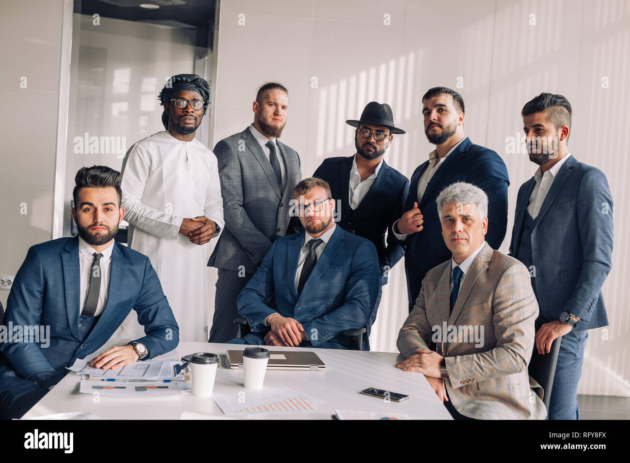 Office workers happy mixed age hi-res stock photography and images - Alamy