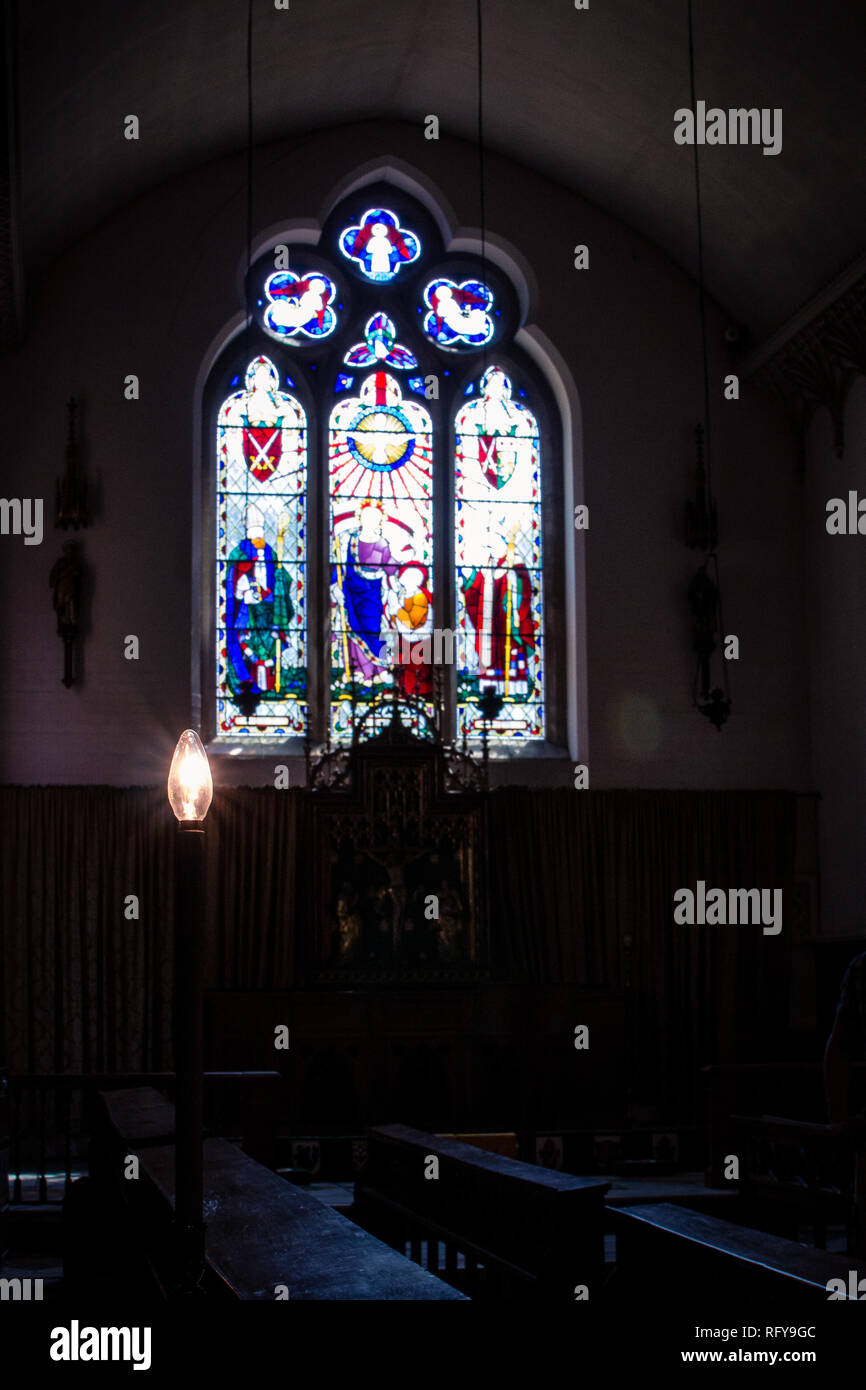 Stained glass window william hi-res stock photography and images - Alamy