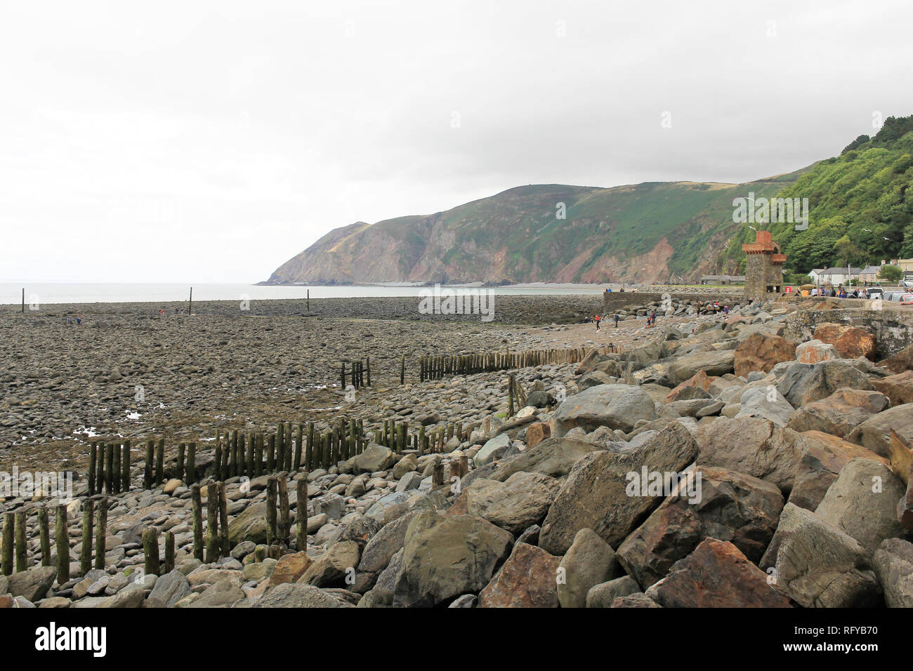 Lynmouth beach summer hi-res stock photography and images - Alamy