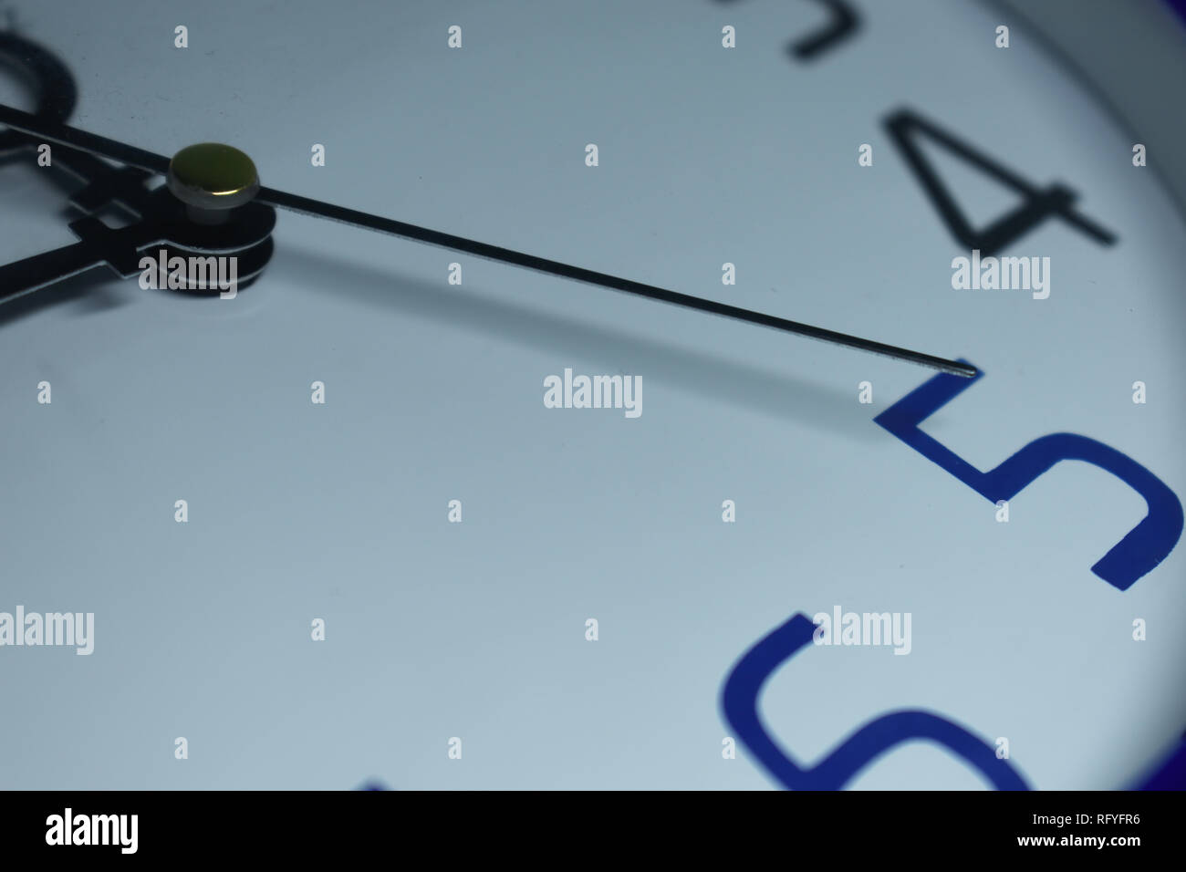 Close up view clock hi-res stock photography and images - Alamy