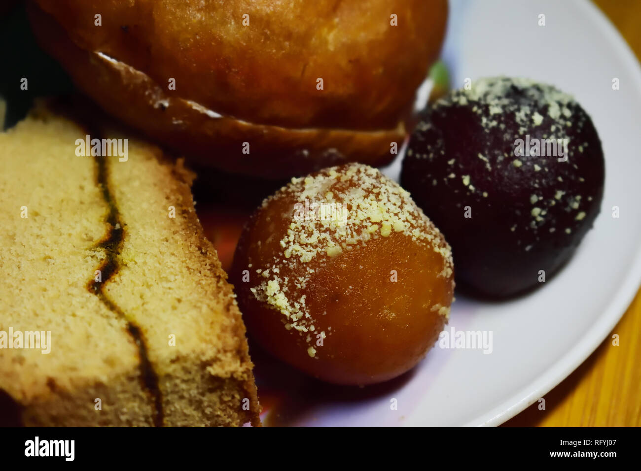 Indian tasty sweets hi-res stock photography and images - Alamy