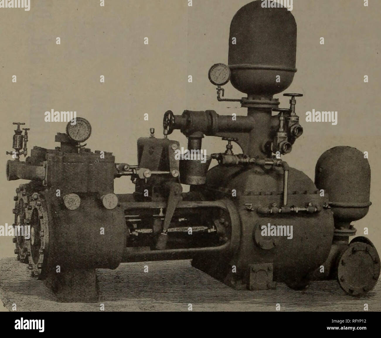 Superior fire pump hi-res stock photography and images - Alamy