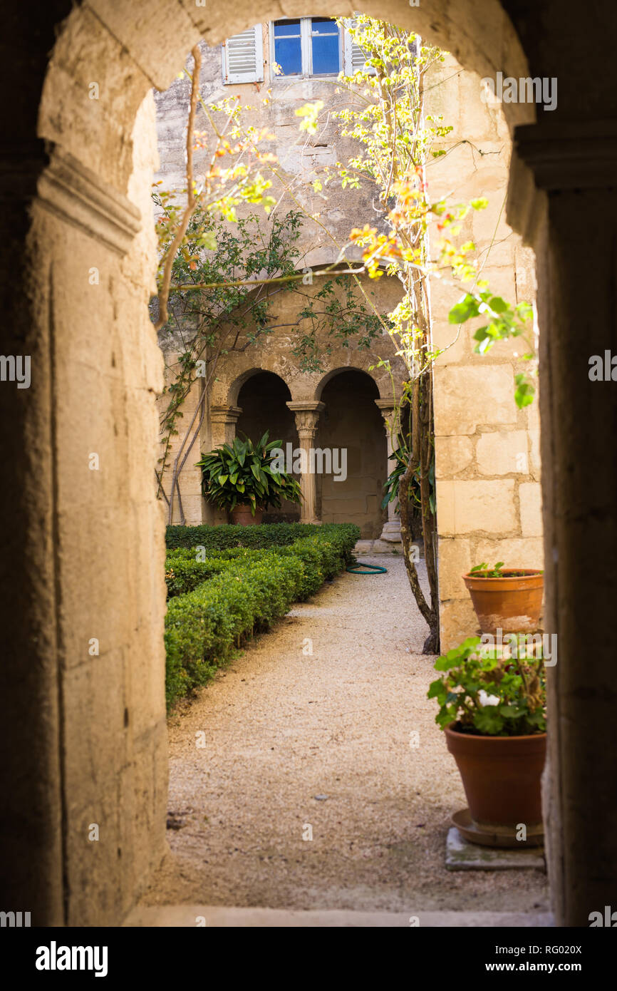 Architecture, exterior and design concept - Arches of long niche ...