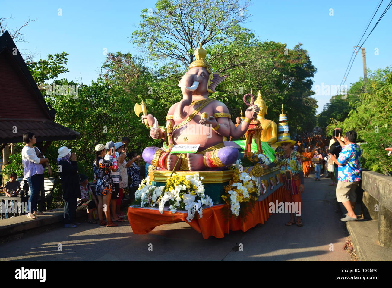 Samut Prakan,Thailand-APRIL 14,2017: Songkran Festival in the Thai-Mon style, Songkran Festival ...
