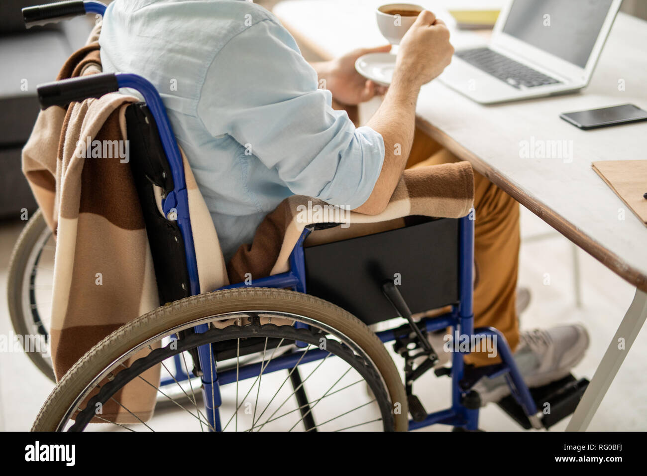 Having tea at break Stock Photo - Alamy