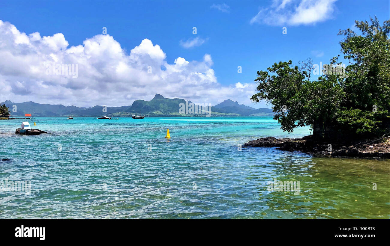 view on blue bay lagoon mauritius Stock Photo - Alamy