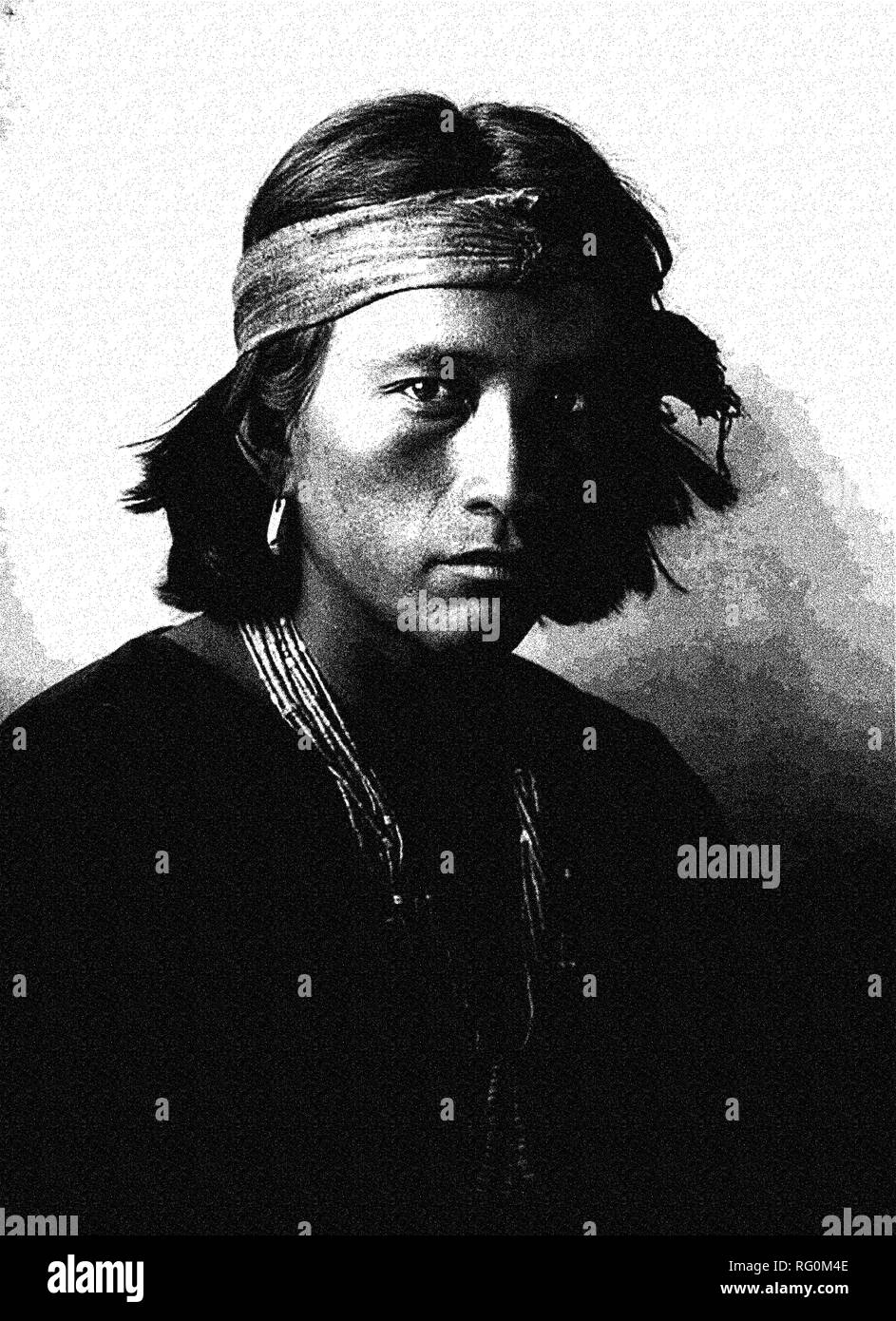 Navajo indian tribe hi-res stock photography and images - Alamy