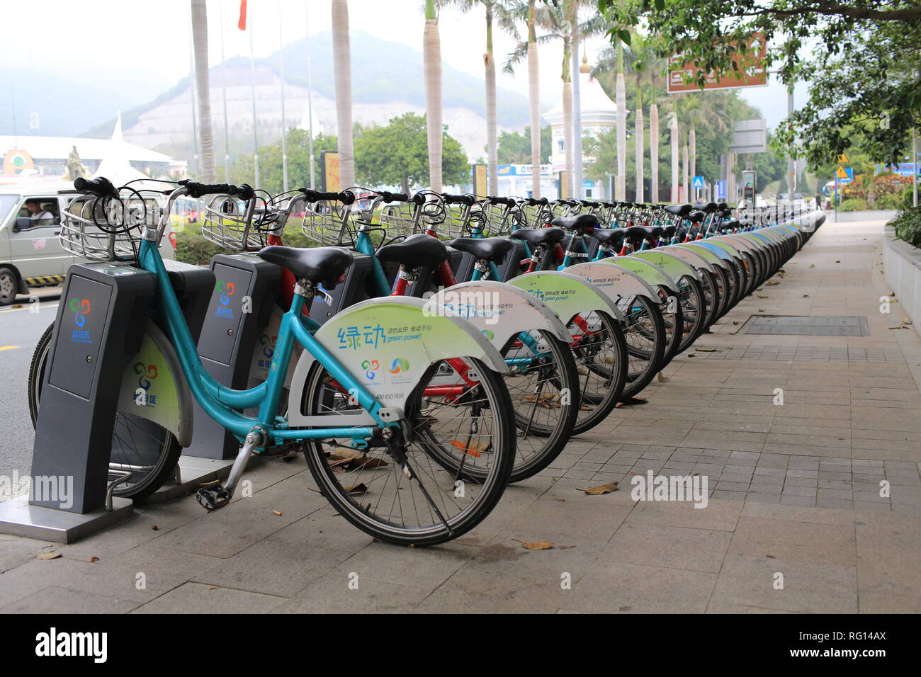 shared bike in shenzhen china Stock Photo - Alamy