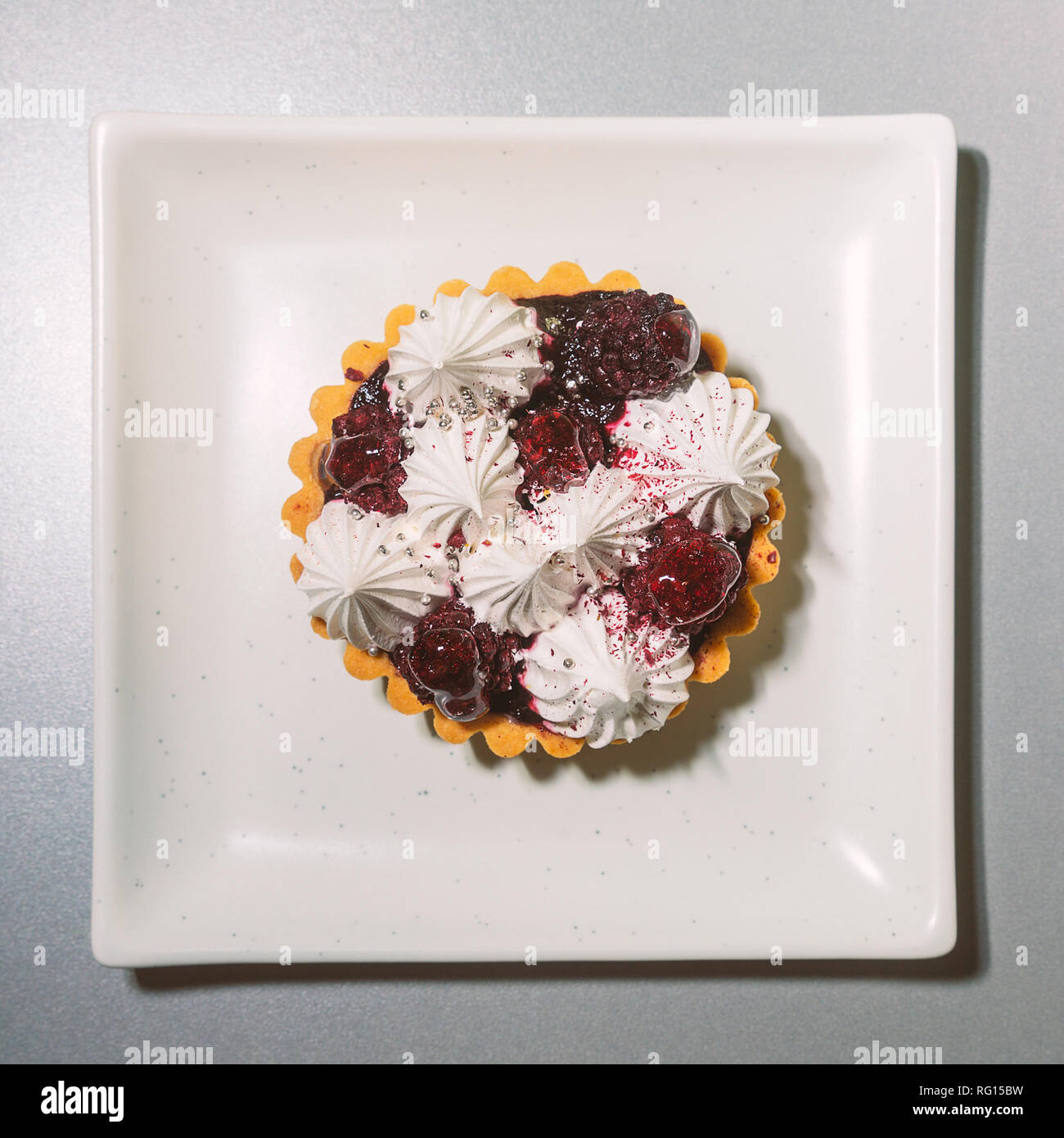 Fancy dessert white square plate hi-res stock photography and images ...