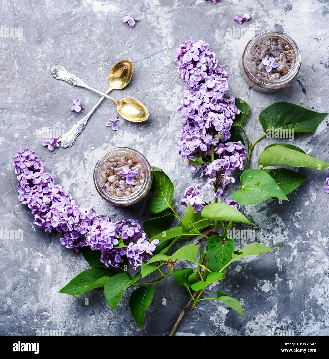 Homemade spring jam of lilac petals. Medicinal jam Stock Photo - Alamy