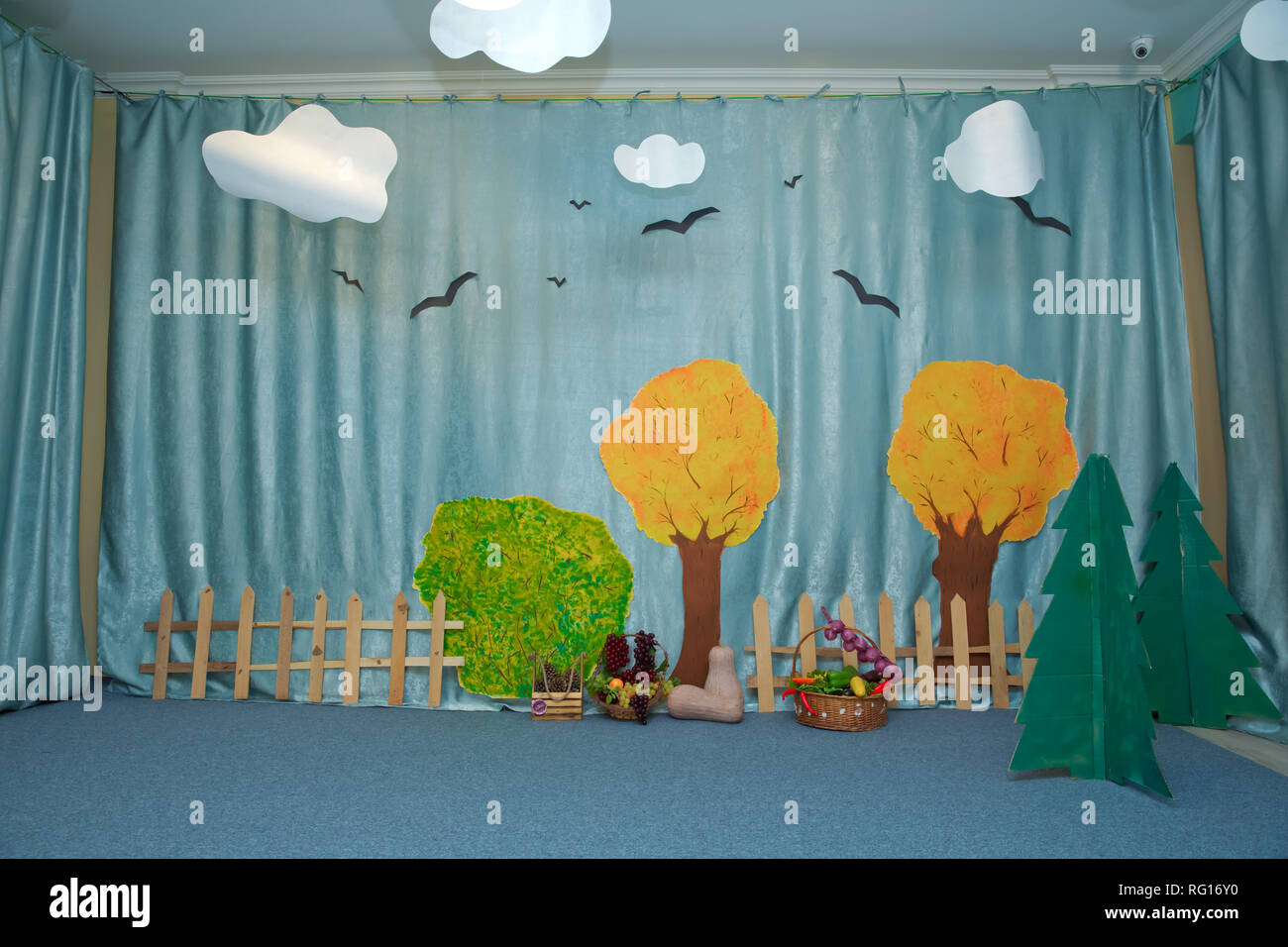 Autumn scene for Kindergarten . Autumn background . artificial autumn ...