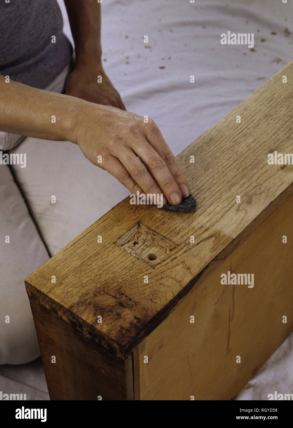 Rub down hi-res stock photography and images - Alamy