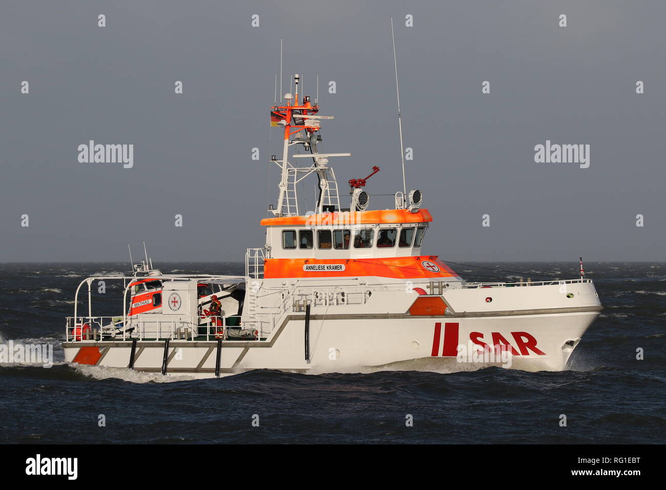 Sar ship hi-res stock photography and images - Alamy